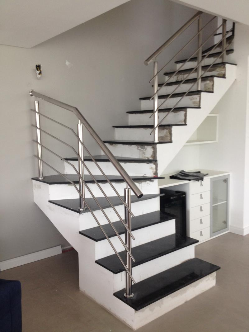 Corrimão de inox quadrado